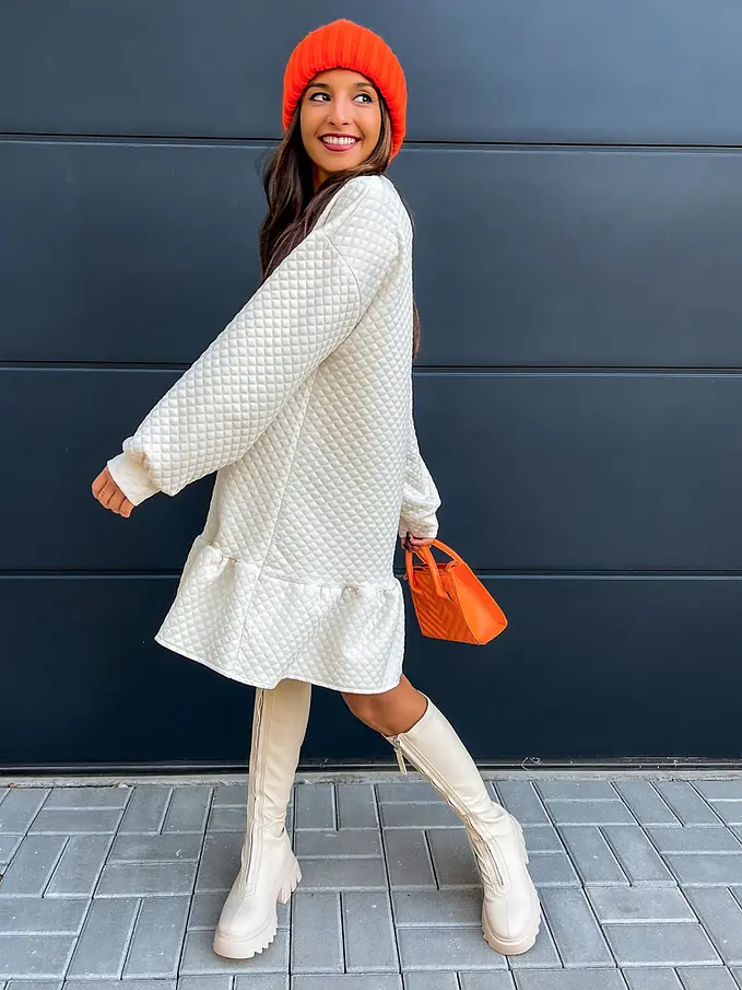 Steppelt anyagú ruha NARISSA | Starstyle.hu